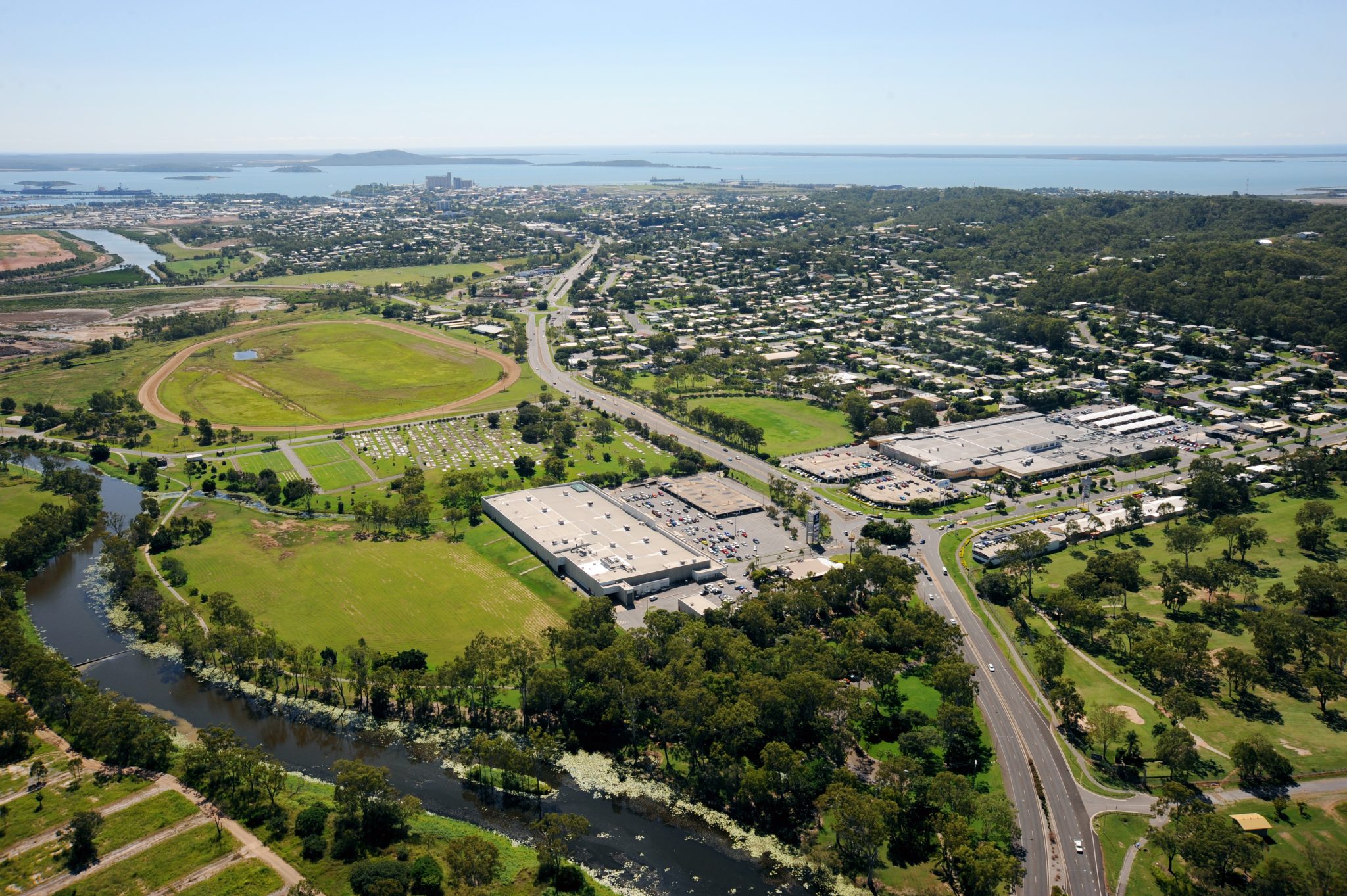 Online platform to lift Gladstone manufacturing | iQ Industry Queensland