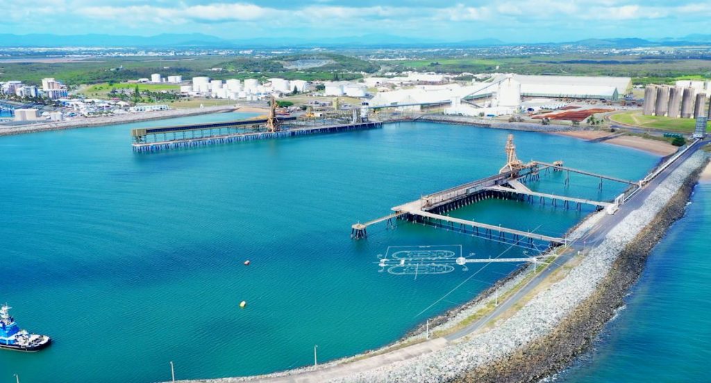 Tug berth build adds to port activity | iQ Industry Queensland