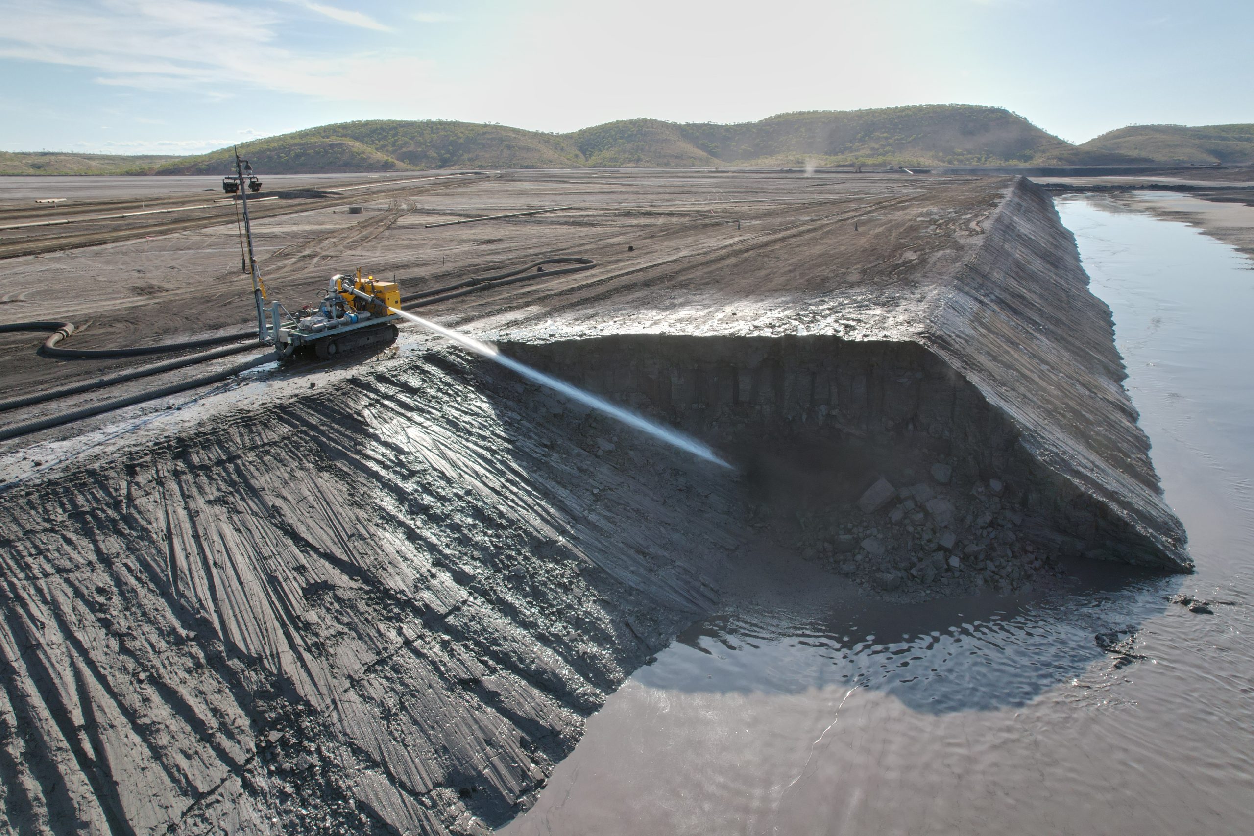 Century mining cannon innovation hits the mark | iQ Industry Queensland