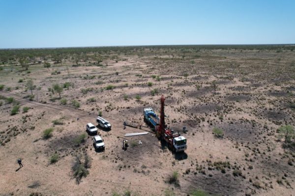Idemitsu invests in Vecco Group vanadium plans | iQ Industry Queensland