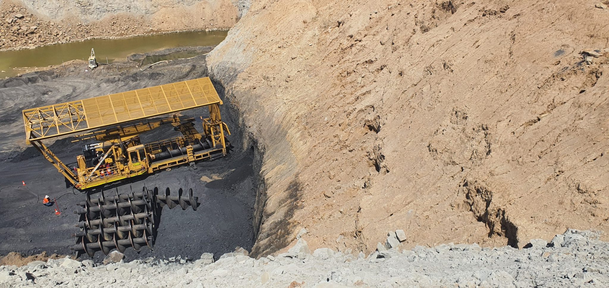 Smart spin on open-cut coal recovery | iQ Industry Queensland