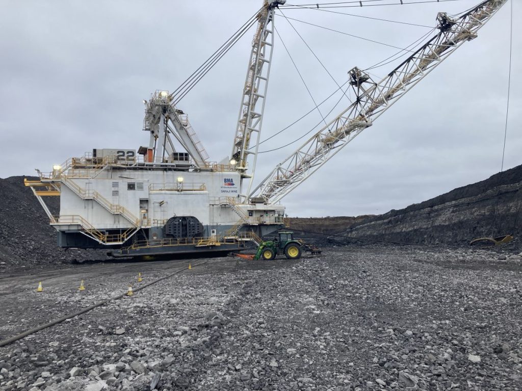 Safety alert after dragline strikes cable tractor | iQ Industry Queensland