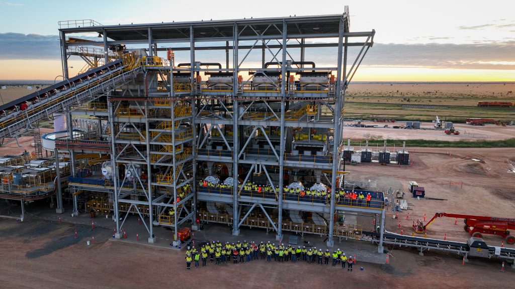 Carmichael mine hosts First Nations traineeship initiative | iQ ...