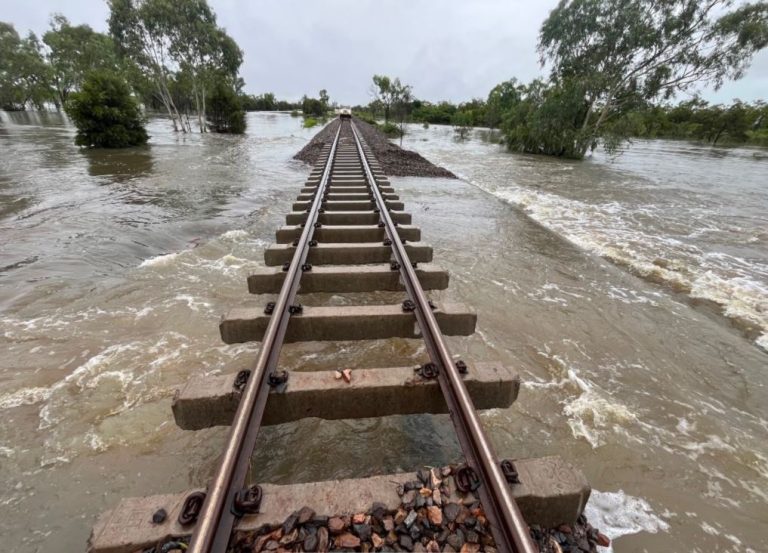 Mount Isa rail line back in business after flooding | iQ Industry ...