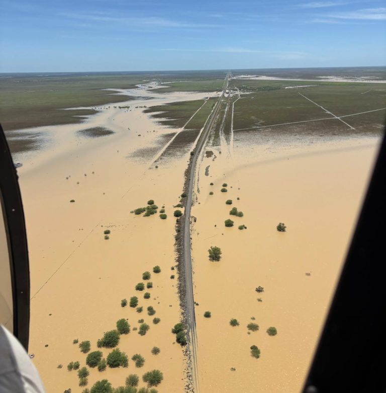 Katter on attack over North-West Qld rail design | iQ Industry Queensland